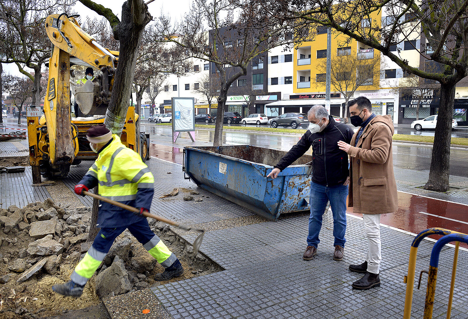 El Ayuntamiento acomete la reforma de los acerados de la avenida de la ...