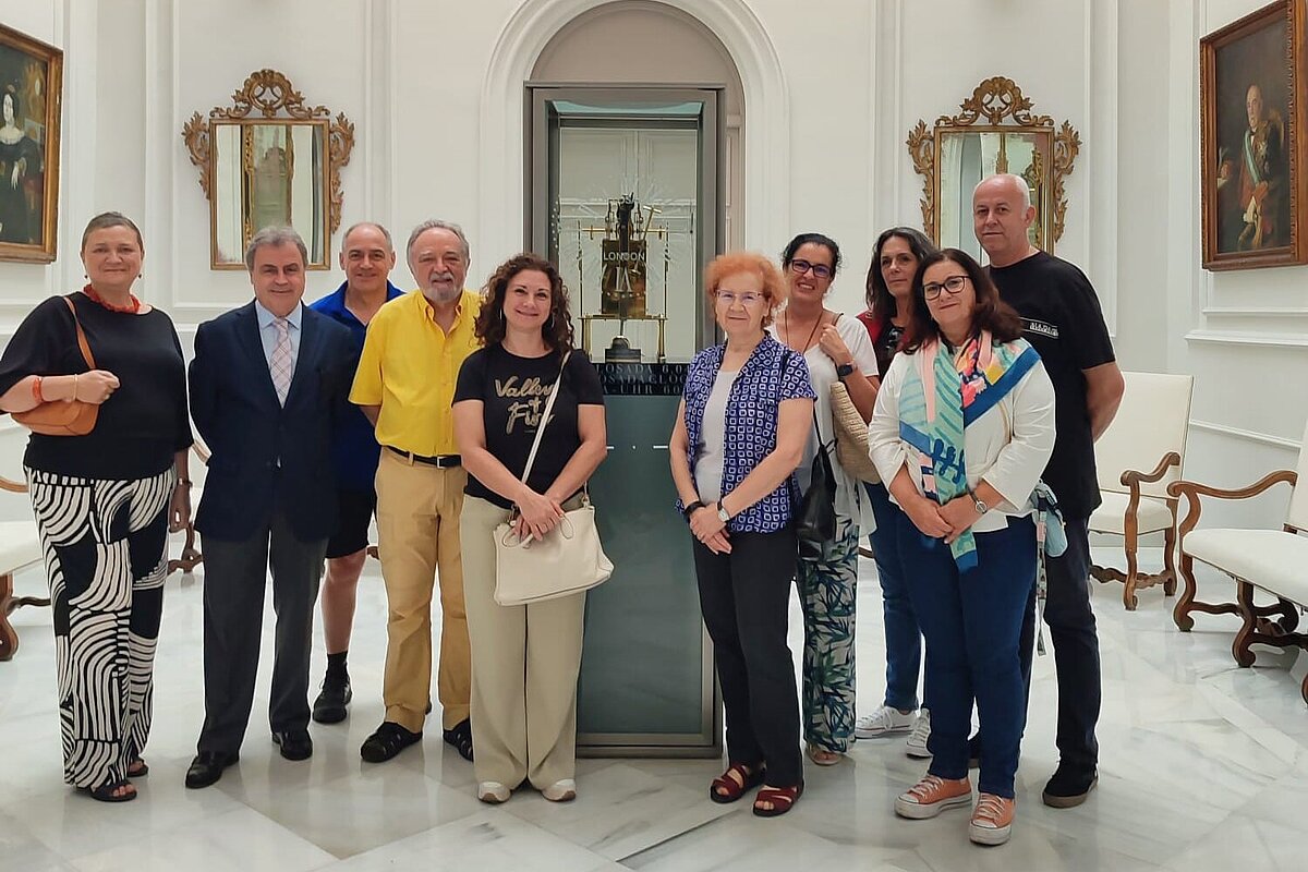 Antonio Real recibe en el Palacio del Tiempo a la reconocida ingeniera ...