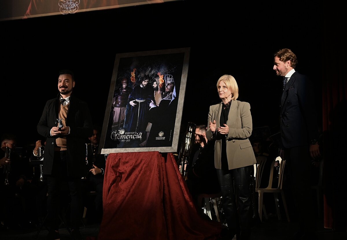 La alcaldesa felicita a la Hermandad de La Clemencia por la ...
